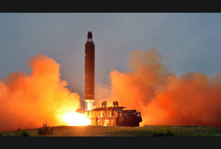 Kim Jong Un: »Severna Koreja lahko z balističnimi izstrelki napade ZDA ... Kim Jong Un: »Severna Koreja lahko z balističnimi izstrelki napade ZDA ...